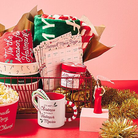 Hallmark Channel Christmas Movie Bingo Game Pad (6 Designs, 102 Sheets ...