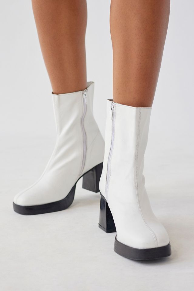 Urban Outfitters Women's Lara Zip-Up Boot (Ivory) $15 + Free Shipping ...