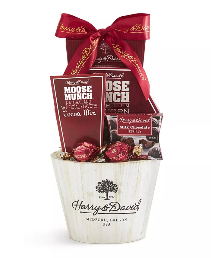6-Piece Harry & David Holiday Flavors White Gift Basket (2.5-Oz Moose ...