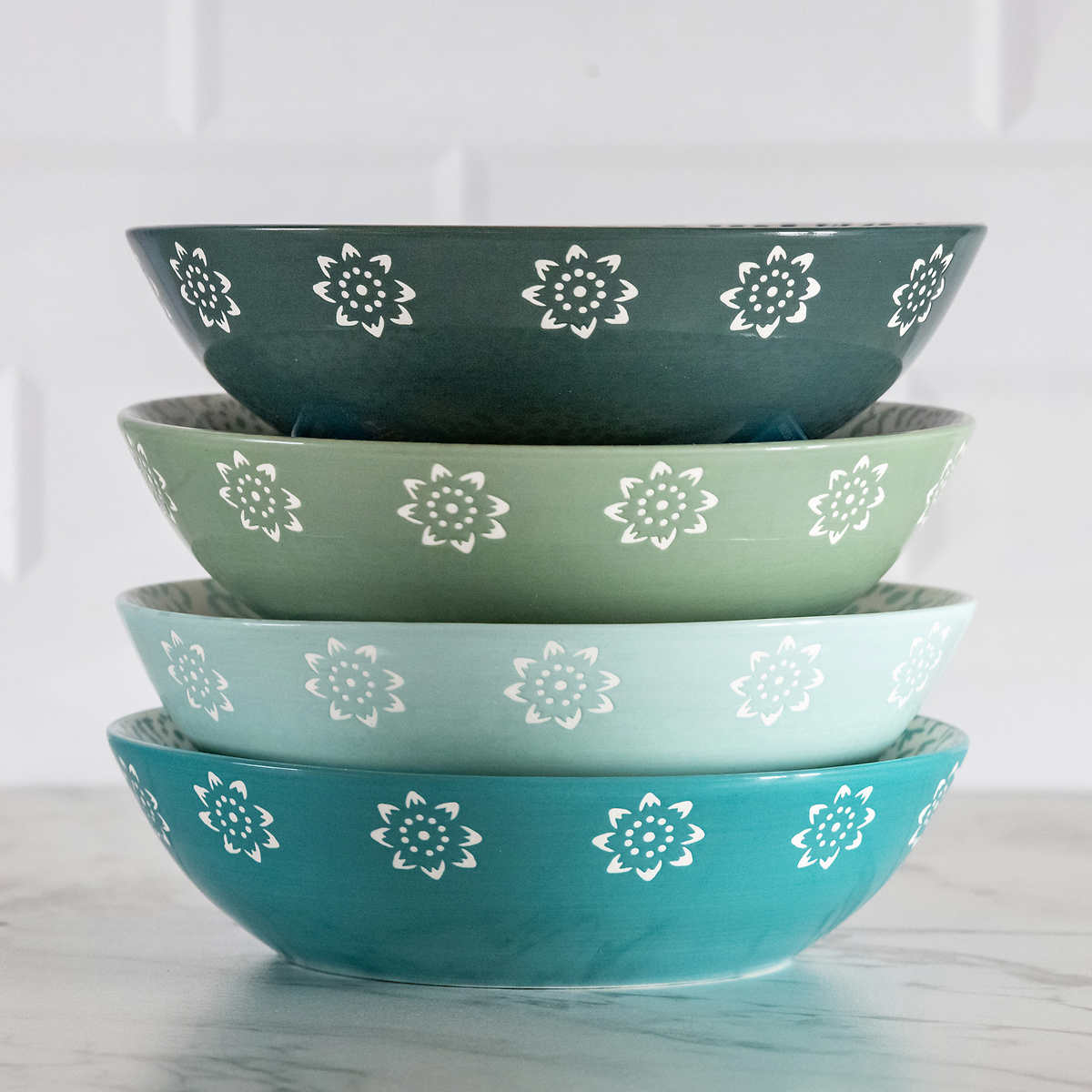 Costco Members: 4-Piece Baum Mums 8" 100% Stoneware Dinner Bowl Set